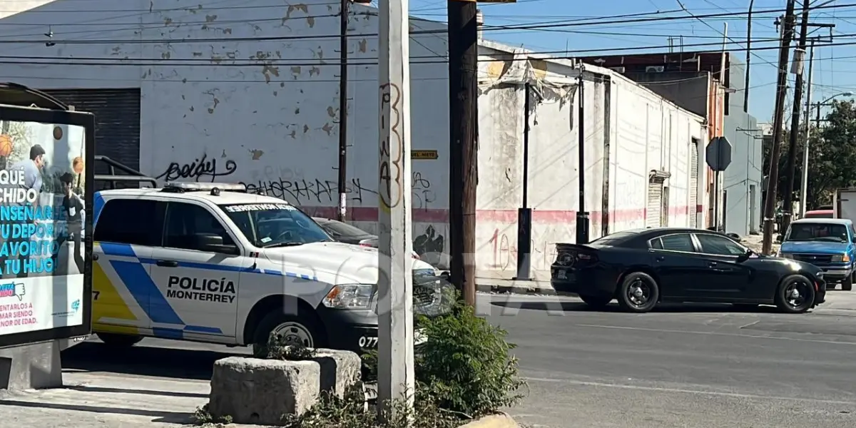 Lanzan bomba molotov a patrulla en Monterrey - POSTA México
