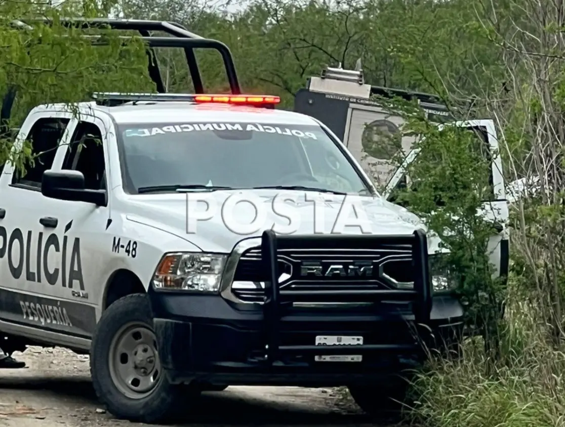Hallan dos cuerpos calcinados en una brecha de Pesquería - POSTA México