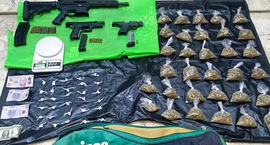 Arrestan a pareja con armamento y droga en Juárez - POSTA México