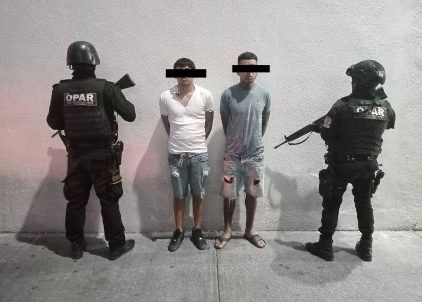 Caen dos hombres con armas y drogas en la colonia Sierra Ventana - POSTA México