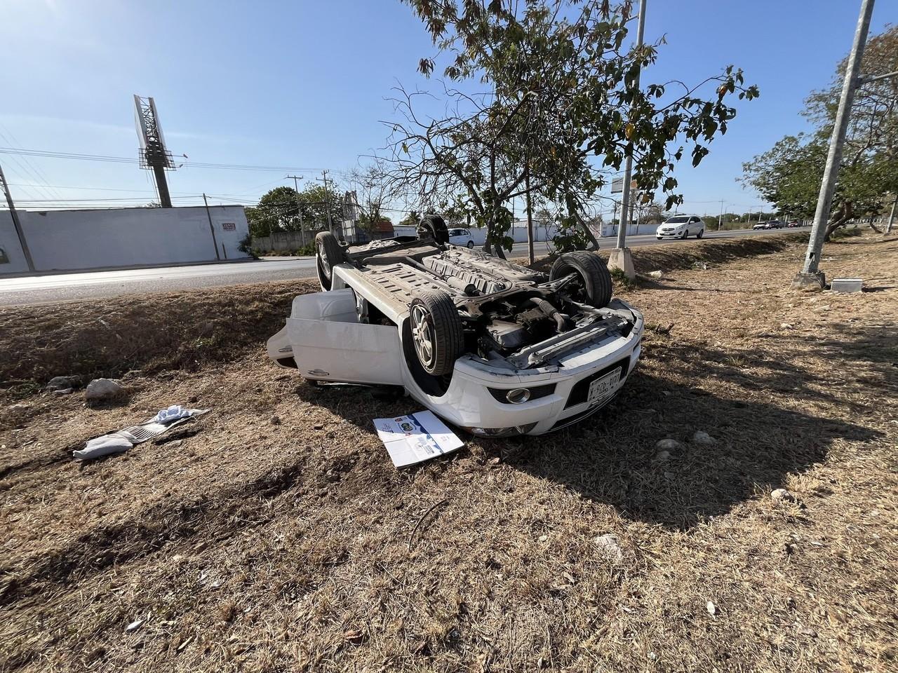 Mala jornada en Mérida para la guiadora de un auto - POSTA México