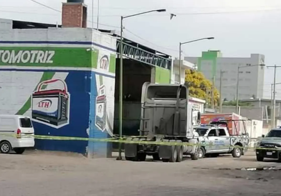 Violencia en Celaya: Cuatro personas asesinadas en un taller mecánico - POSTA México